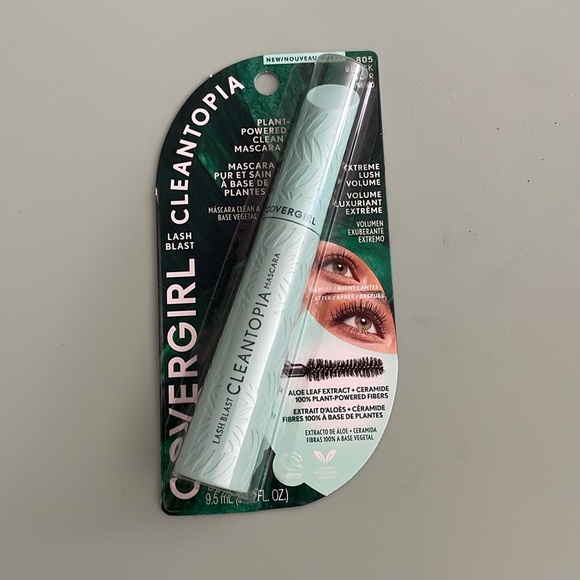 COVERGIRL | Makeup | Covergirl Cleantopia Mascara | Poshmark